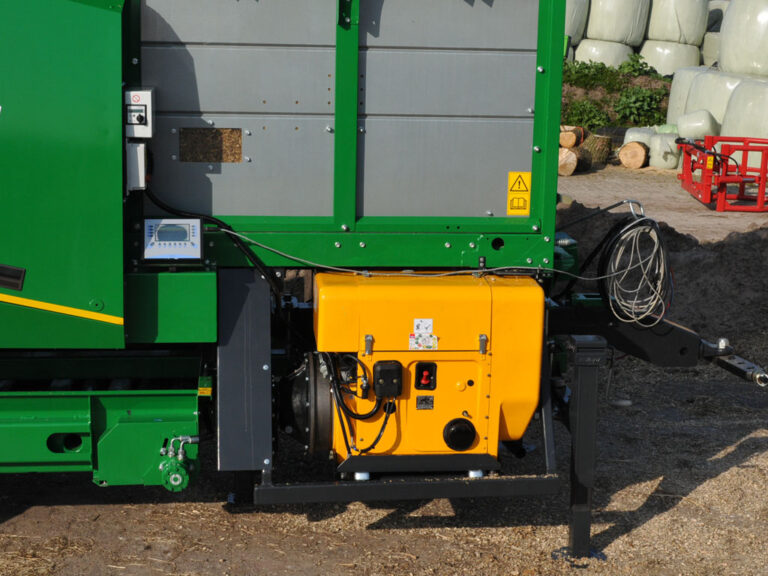 MultiBaler 820 - Knoll Balers & Wrappers
